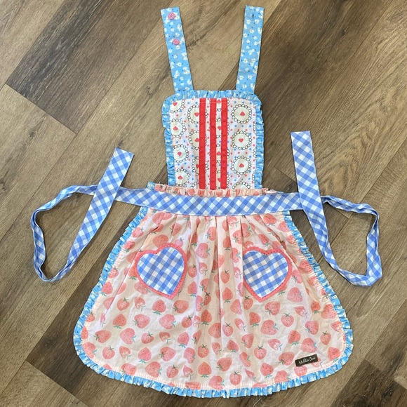 Matilda Jane | Other | Matilda Jane Strawberry Heart Kids Apron ...